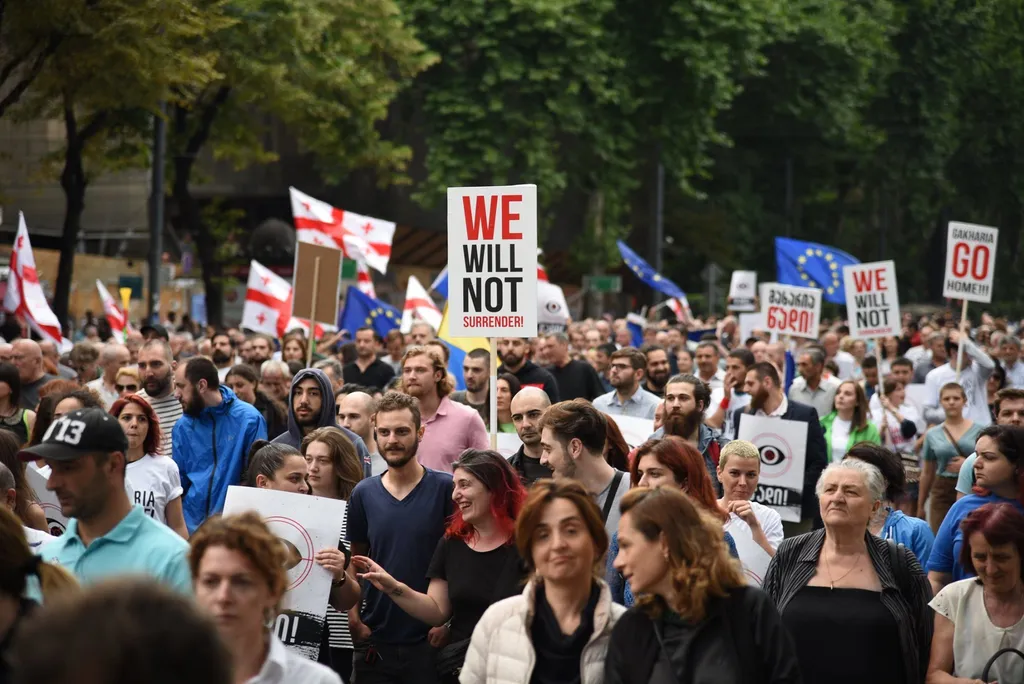 Georgia’s anti-corruption reforms stall amid… - Transparency.org