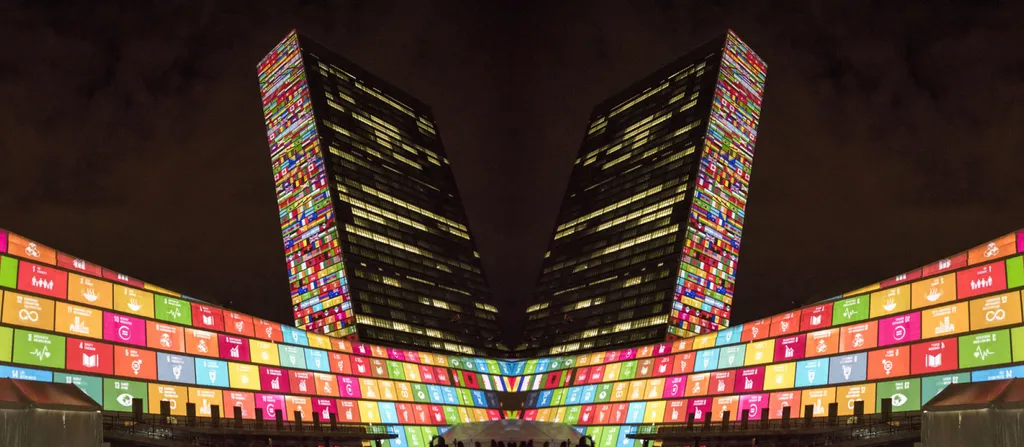 Building political integrity to stamp out… - Transparency.org